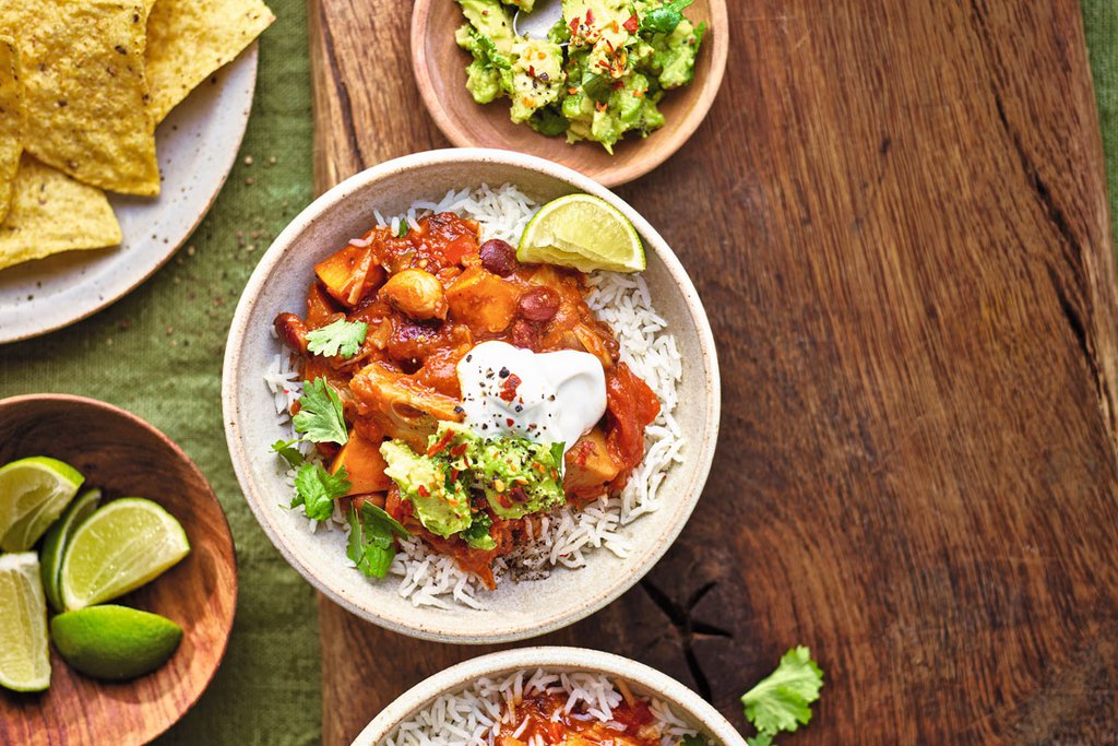 Slow-cooked sweet potato, mixed bean & jackfruit chilli recipe ...