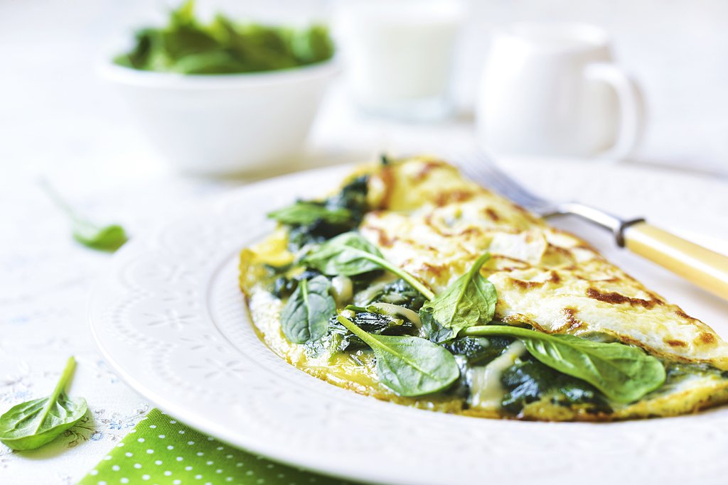 Spinach & cheese omelette recipe