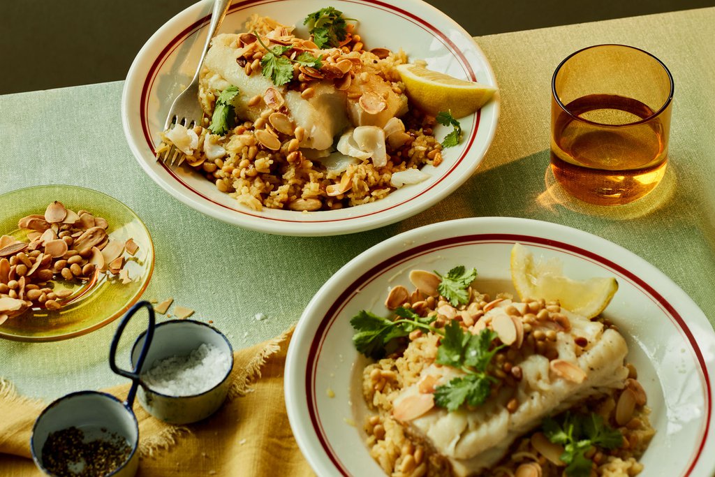 Lebanese-style fish ‘risotto’ with toasted nuts (sayyadiyeh) recipe ...